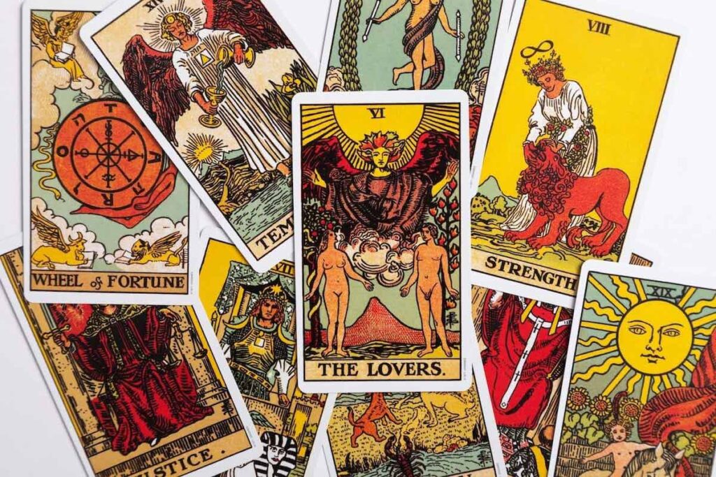 タロットカードの意味は全部覚えるべき？正確に覚えなくていい理由 | Tarot chailar